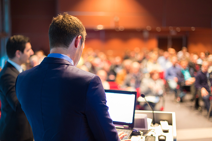 How to Know Your Audience When Speaking | Strength Leader